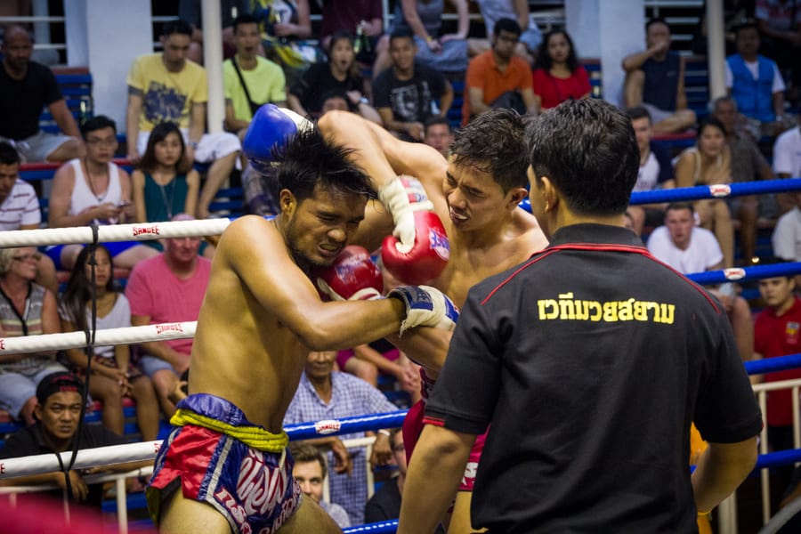 WATCH: Michalis Manoli & Chaichana Sumalee | Sumalee Boxing Gym