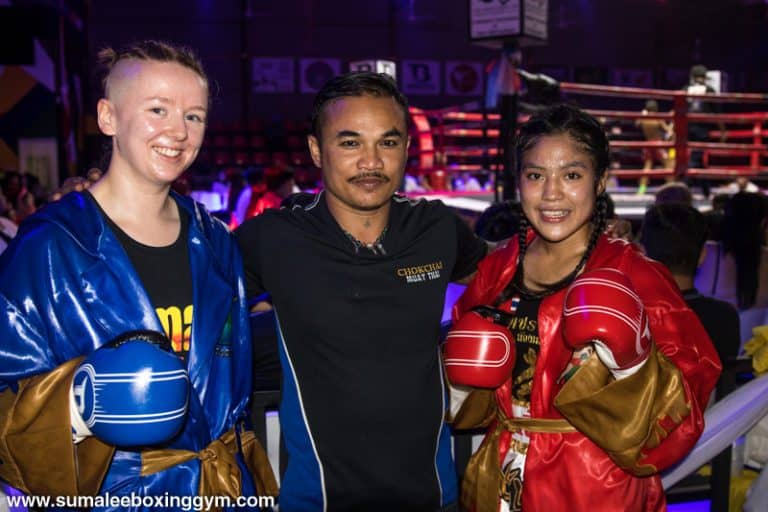 Rhona Walker Fights At Chokchai Stadium